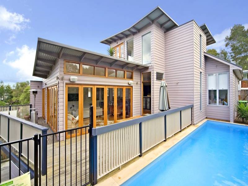11 Playfair Road, North Curl Curl, NSW 2099 - realestate.com.au