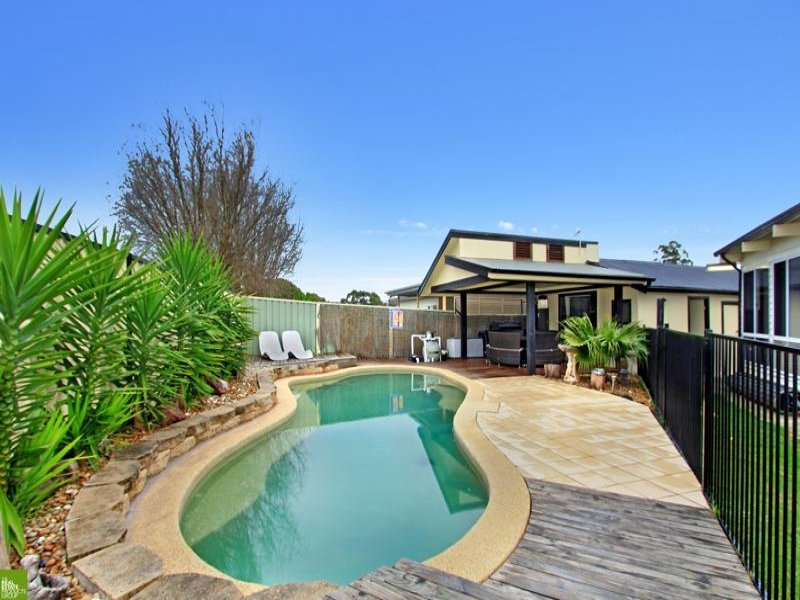 9 Staff Road, Unanderra, NSW 2526 - Property Details