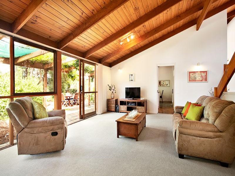 54 Summit Drive, Bulleen, Vic 3105 - Property Details