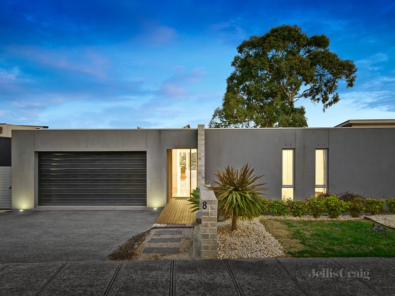 8 Bella Vista Close, Macleod, VIC 3085 - realestate.com.au