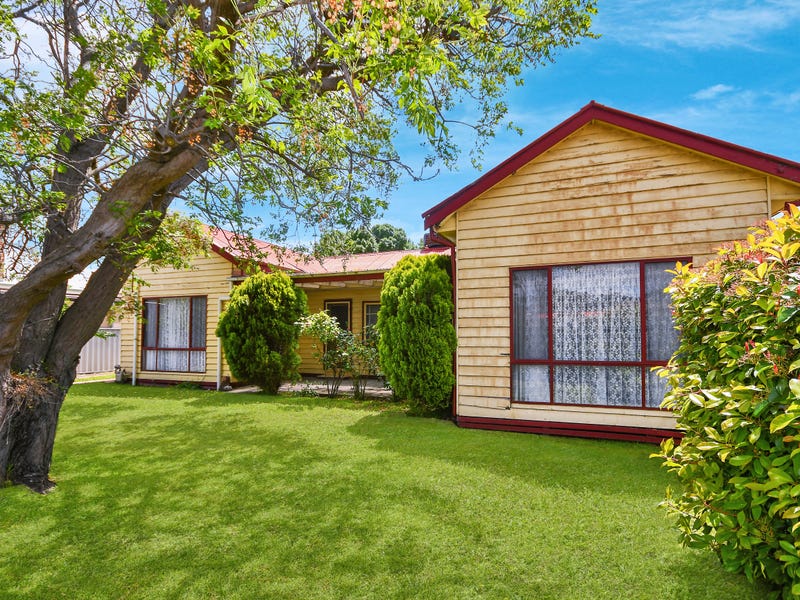 5 Longfield St, Stawell, Vic 3380 - Property Details