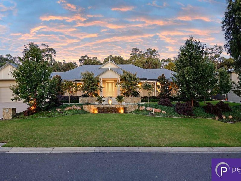 10 Connassidy Close, Beaconsfield, Vic 3807 - Property Details