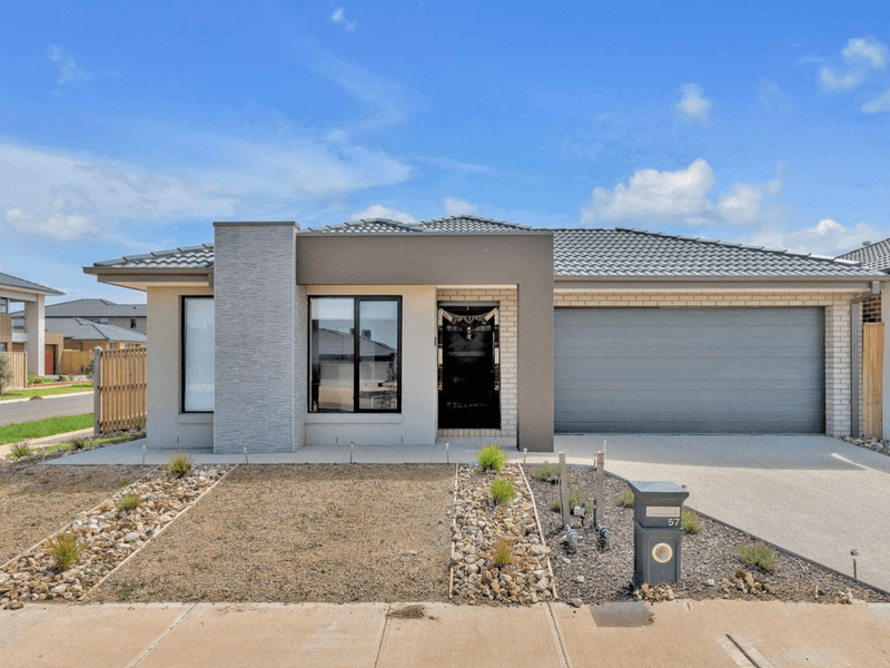 57 Brightvale Boulevard, Wyndham Vale, VIC 3024 - realestate.com.au