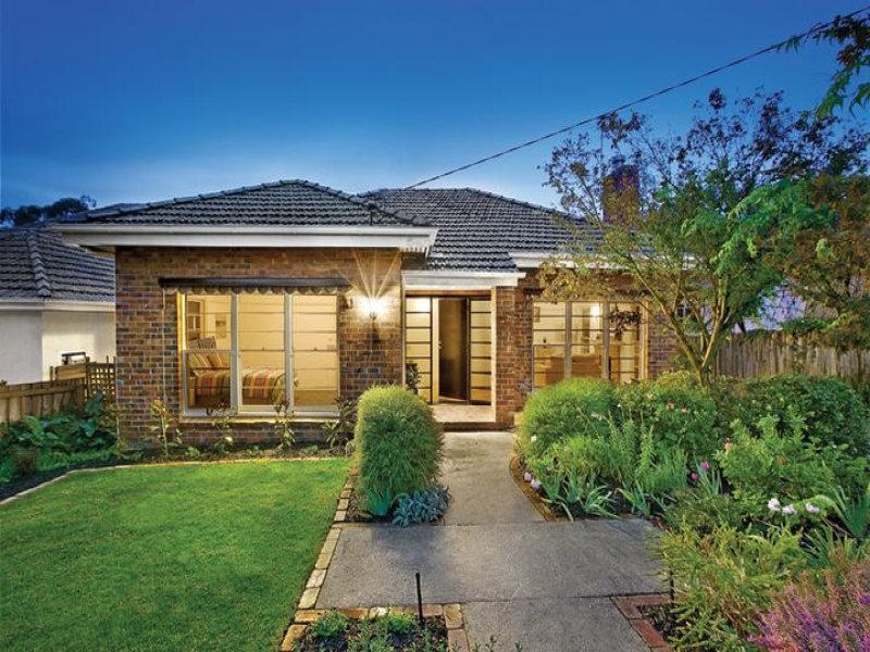 33 Spruzen Avenue, Kew East, VIC 3102 - realestate.com.au