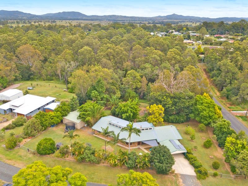 1 Ivy Court, Gleneagle, Qld 4285 - Property Details