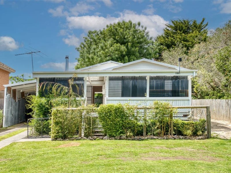 39 Red rocks rd, Cowes, Vic 3922 - House for Sale - realestate.com.au