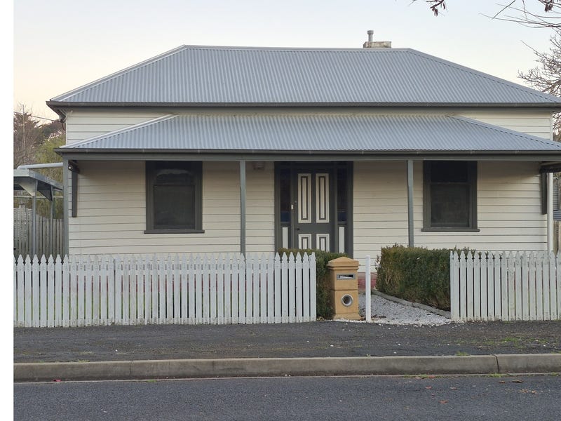 26 Riddoch Street, Penola, SA 5277 - Property Details