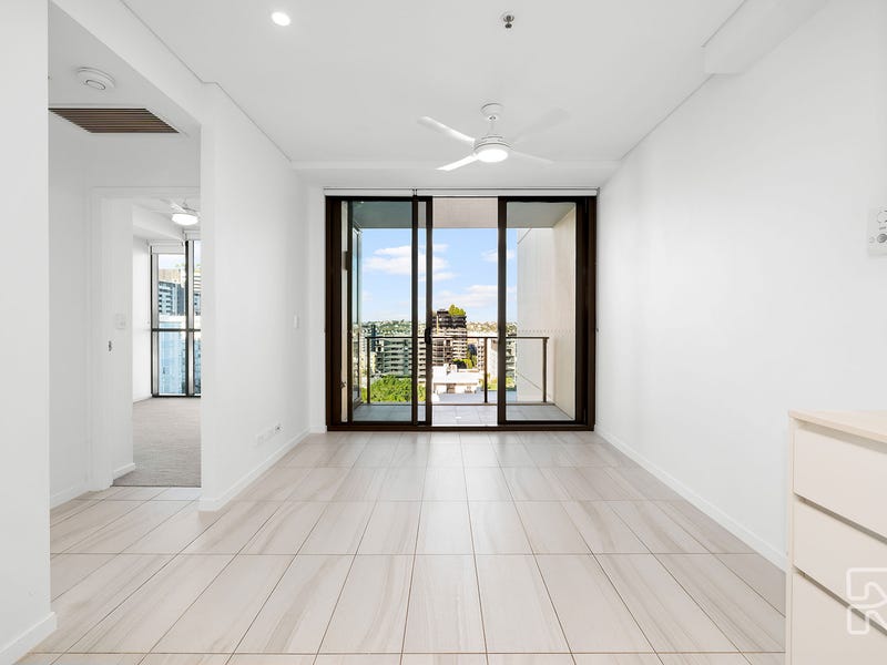 1403/10 Stratton Street, Newstead, Qld 4006 - Property Details