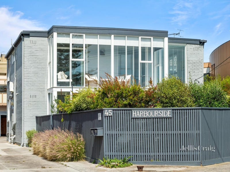 3/45 Beach Road, Hampton, Vic 3188 - Property Details