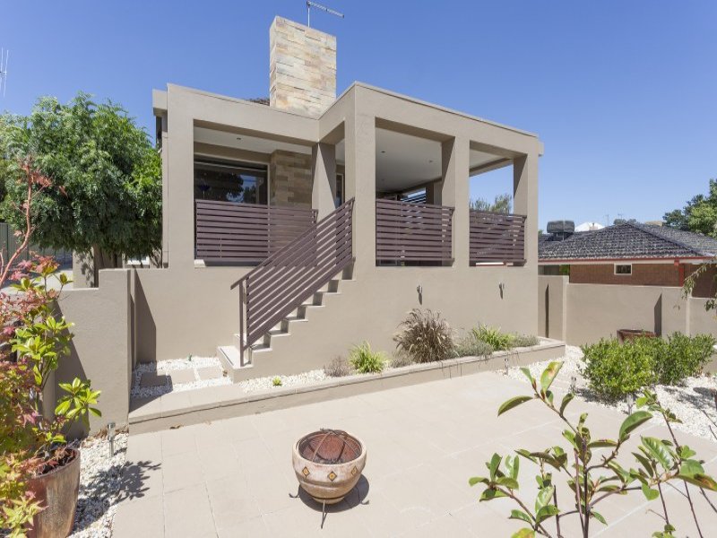 12 Michael Street, Kennington, VIC 3550 - realestate.com.au