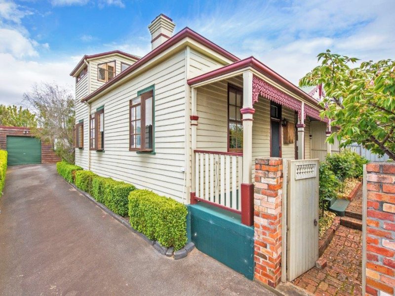 33 Middle Road, Devonport, TAS 7310 - realestate.com.au