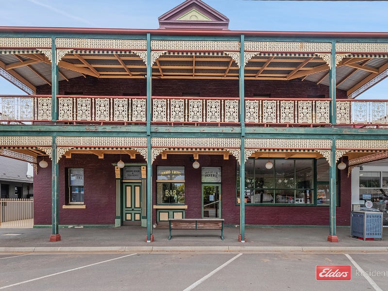 84 Railway Place, Elmore, Vic 3558 - Property Details