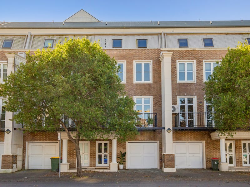 332 Wharf Road, Newcastle, NSW 2300 - Property Details