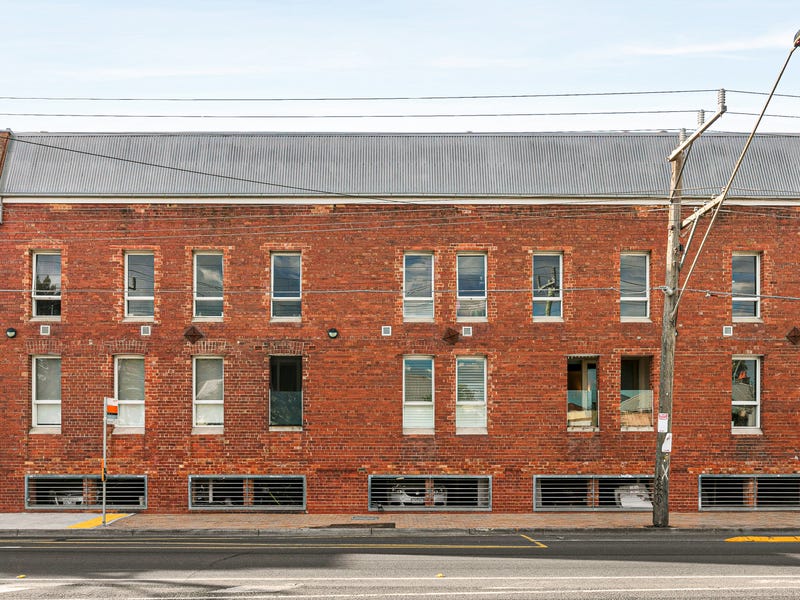 3/1 Pottery Court, Brunswick, Vic 3056 - Property Details