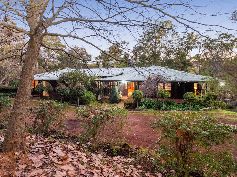 20 Rodgers Court, Roleystone, WA 6111 - Property Details