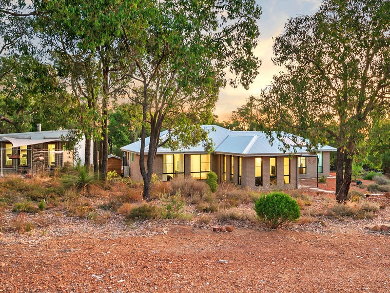 64 Flindersia Avenue, Brigadoon, WA 6069 - Property Details