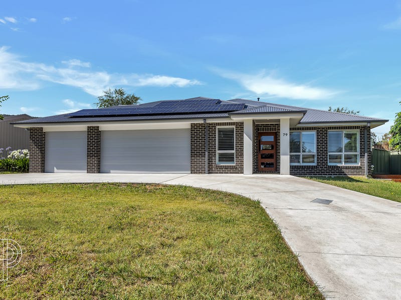 79 Henry Melville Crescent, Gilmore, ACT 2905 - Property Details