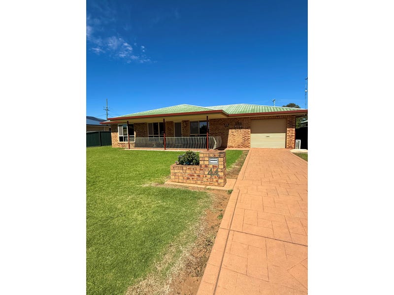 44 Flynn Dr, Warwick, Qld 4370 - House for Sale - realestate.com.au