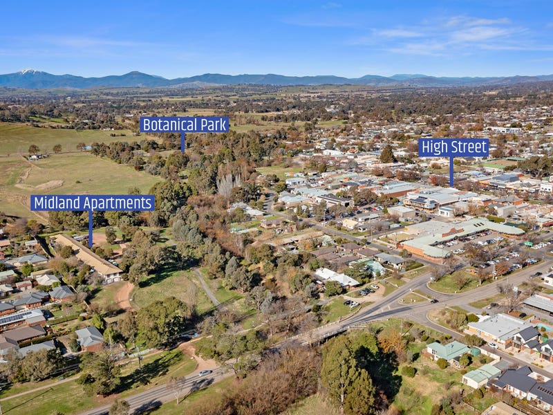 3/5 Midland Highway, Mansfield, Vic 3722 - Property Details