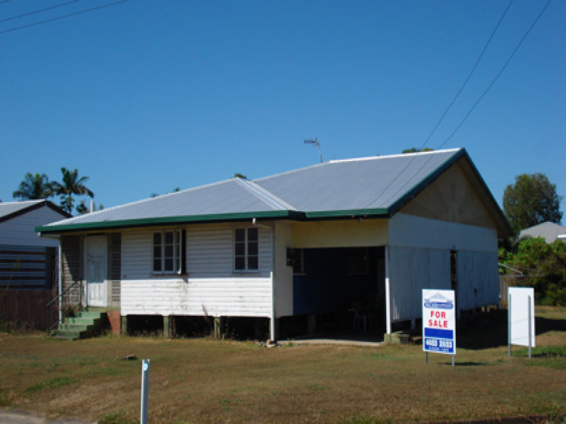 Property 105934233, Manunda, Qld 4870 - Property Details