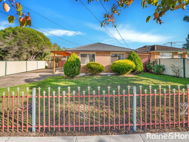 7 Wintersun Drive, Albanvale, Vic 3021 - Property Details