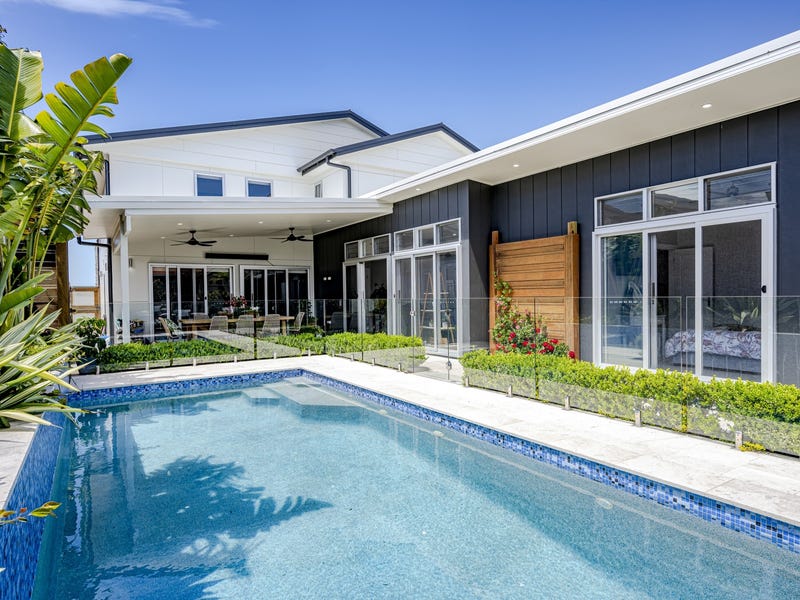 7 Currawong Street, Blue Bay, NSW 2261 - realestate.com.au