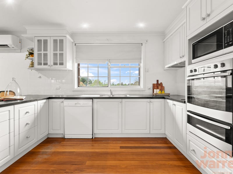 9 Lambell Close, Palmerston, ACT 2913 - Property Details