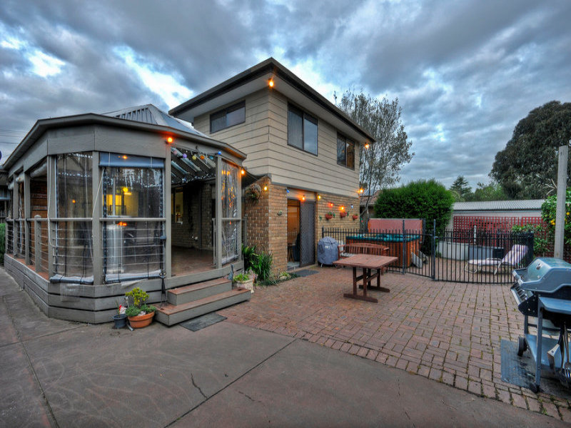 13 Michael Street, Scoresby, VIC 3179 - realestate.com.au