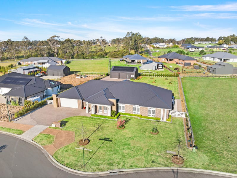 6 Guthawah Way, Renwick, NSW 2575 - Property Details