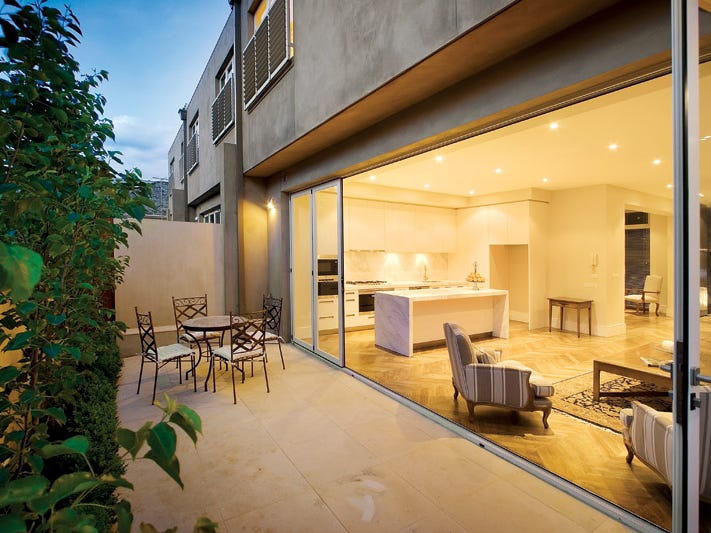 17A Clendon Road, Toorak, Vic 3142 - realestate.com.au