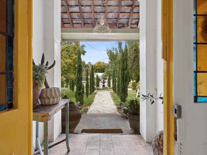 42 Service Street, Clunes, Vic 3370 - House for Sale - realestate.com.au