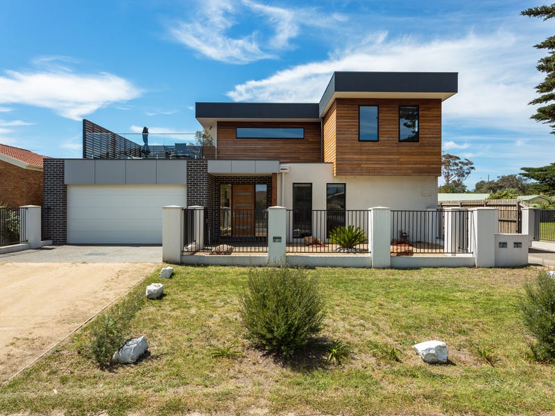 1/9 Weeroona Street, Rye, Vic 3941 - Property Details