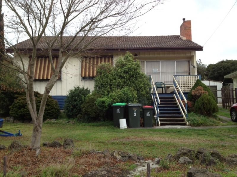 3 Robert Street, Morwell, Vic 3840 - Property Details