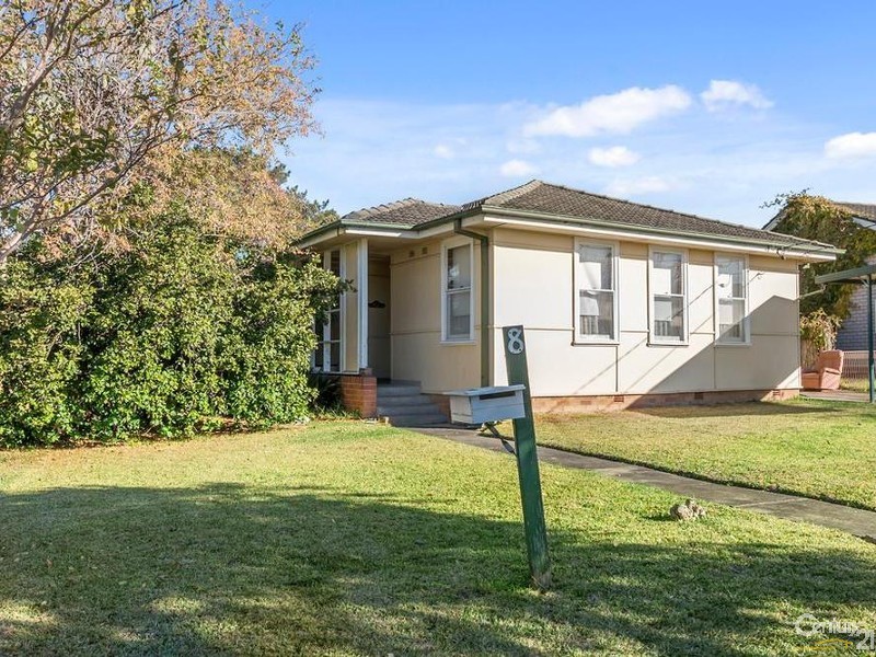 8 Tully Avenue, Liverpool, NSW 2170 - realestate.com.au