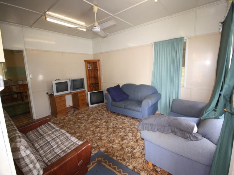 54 Porter Street, Gayndah, Qld 4625 - Property Details