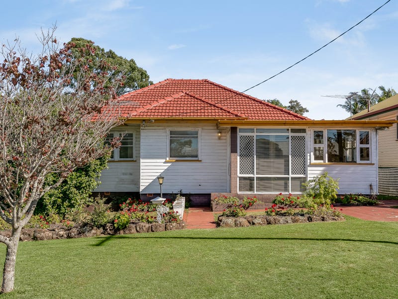 15 Glendower Street, Mount Lofty, QLD 4350 - realestate.com.au
