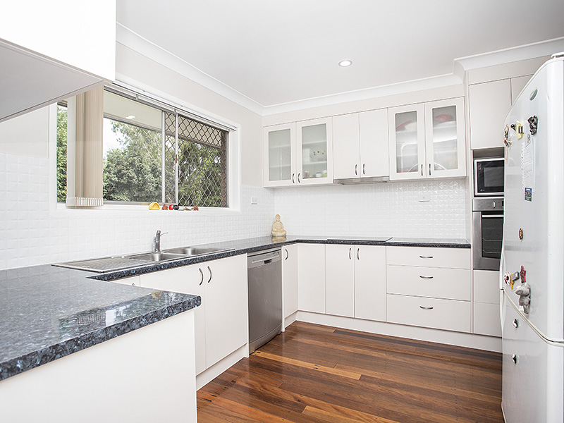 215 Samsonvale Road, Bray Park, QLD 4500 - realestate.com.au