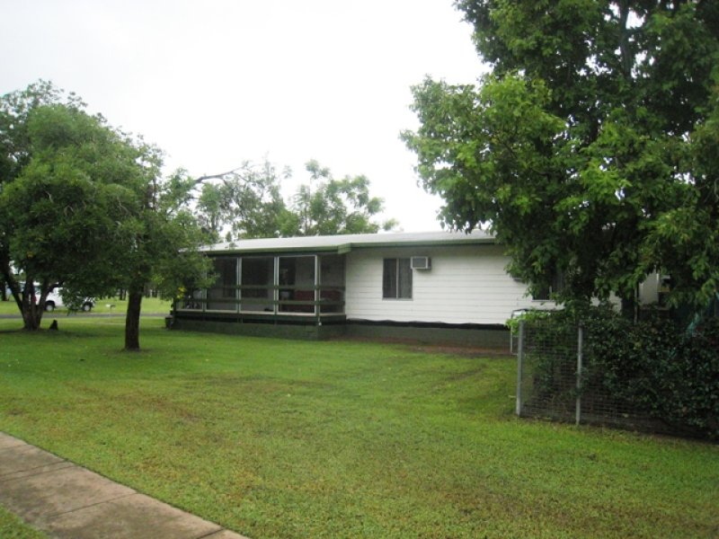 6 Nicholas Street, Middlemount, Qld 4746 - Property Details