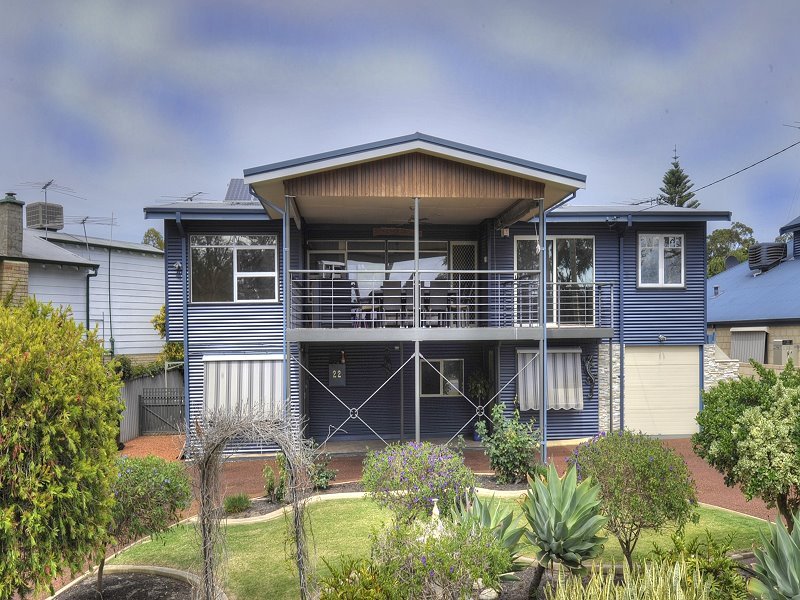 22 Redcliffe Road, Greenfields, WA 6210 - Property Details