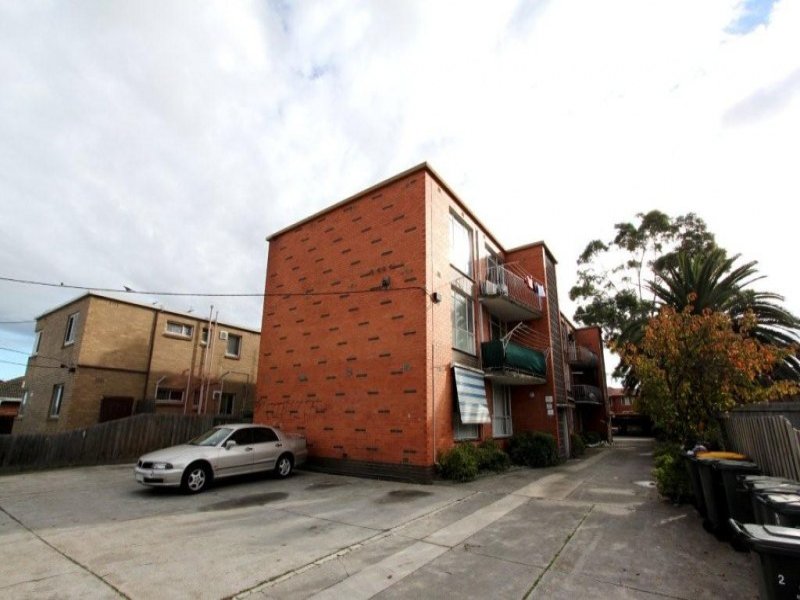 11/2 Forrest Street, Albion, Vic 3020 - Property Details