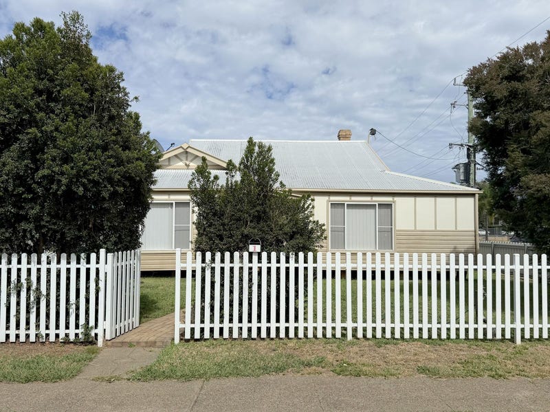 1 Frome Street, Moree, NSW 2400 - House for Sale - realestate.com.au