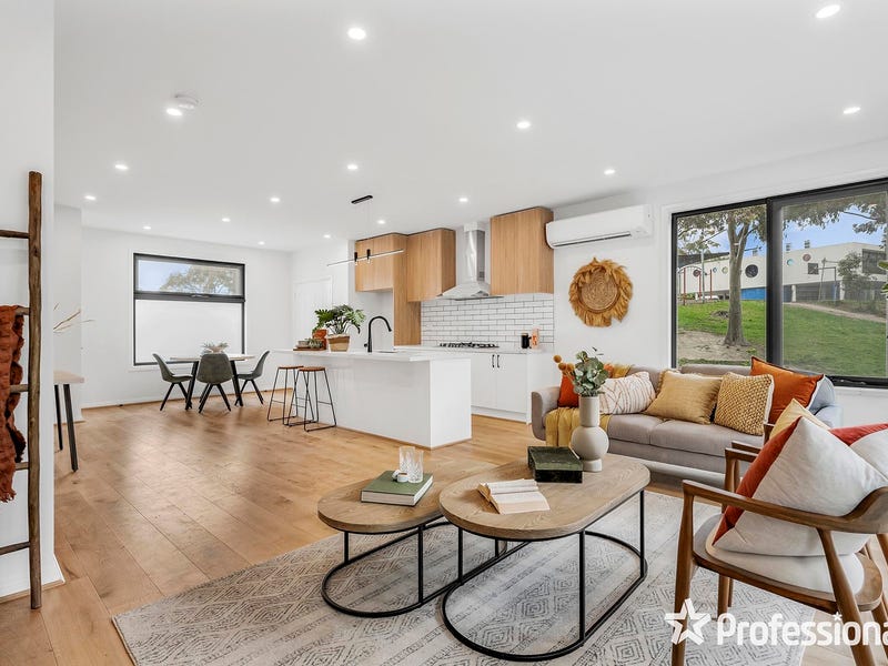 7/12 Cardigan Road, Mooroolbark, Vic 3138 - Property Details