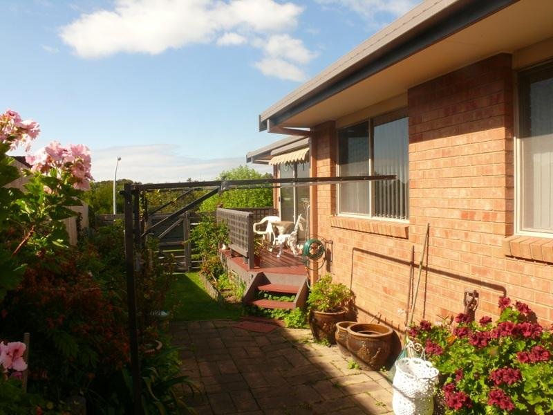 5/5-7 Berrambool Dr, Merimbula, NSW 2548 - Property Details