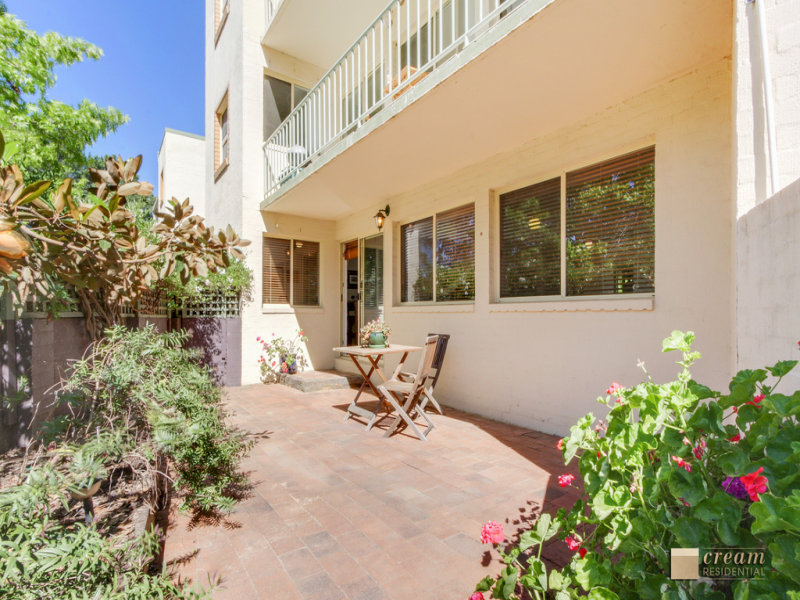 2/38 Bootle Place, Phillip, ACT 2606 - Property Details