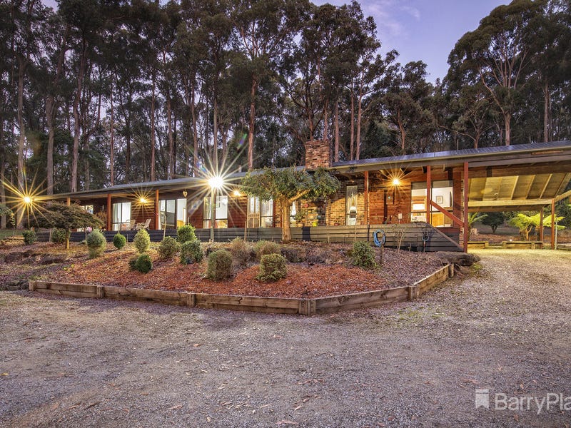 9a Doonaha Road, Cockatoo, Vic 3781 - Property Details