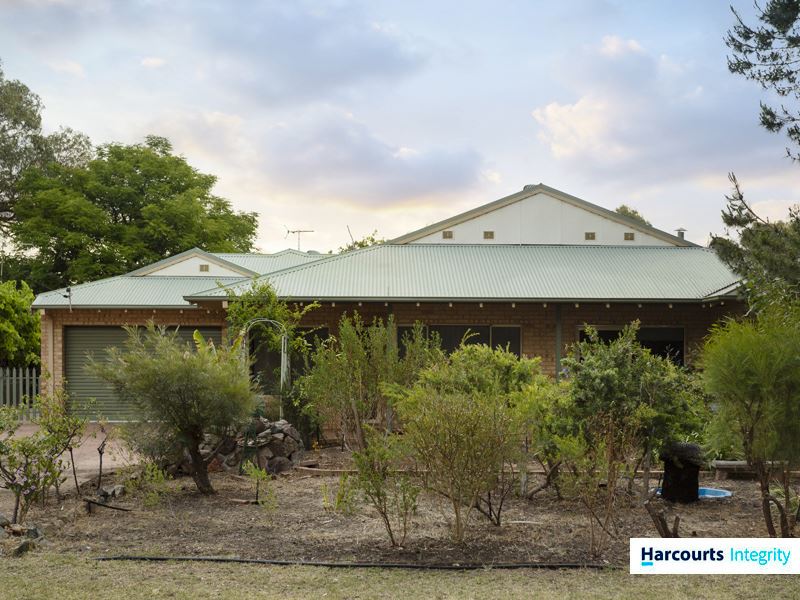 13 Redcliffe Road, Greenfields, WA 6210 - realestate.com.au