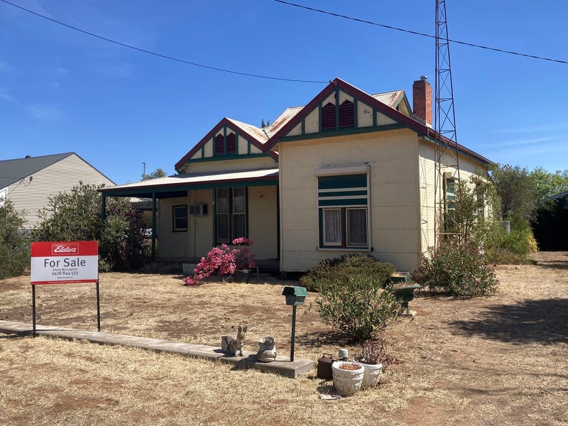 8 Percy Street, Birchip, Vic 3483 - Property Details