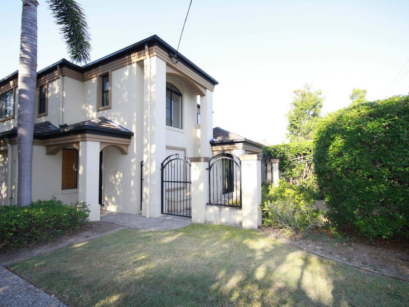 1/68 Broad Street, Labrador, QLD 4215 - realestate.com.au