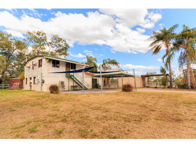 37 Old Town Road, Collinsville, Qld 4804 - Property Details