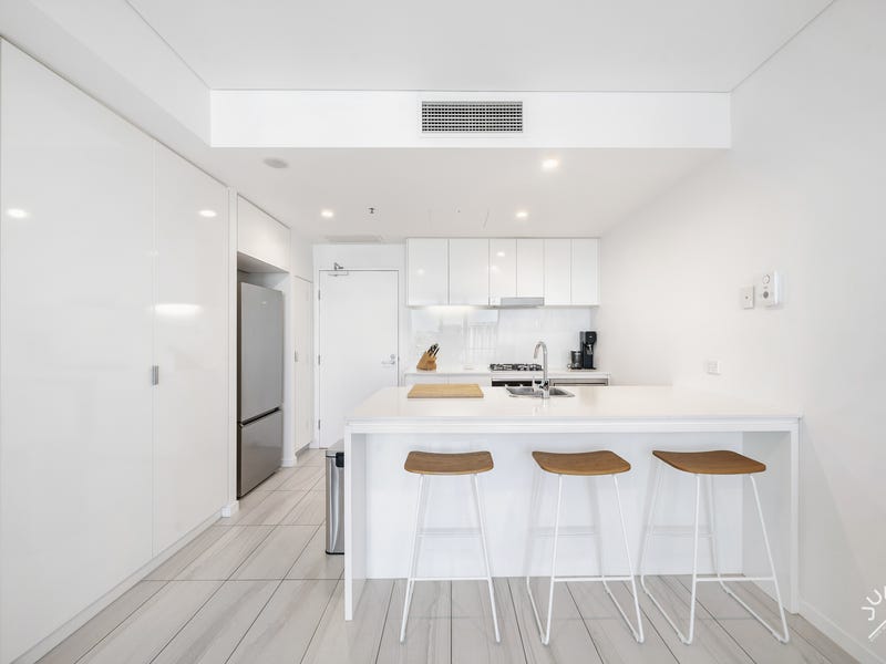 1411/10 Stratton Street, Newstead, Qld 4006 - Property Details